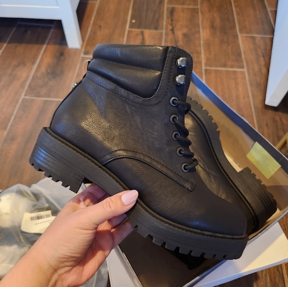 Universal Thread | Shoes | Universal Thread Black Combat Boots | Poshmark